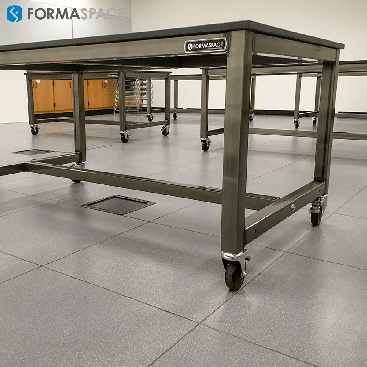 Basix™ Laboratory Island Workbench on Casters | Formaspace Basix™ Laboratory Island Workbench on Casters | Formaspace